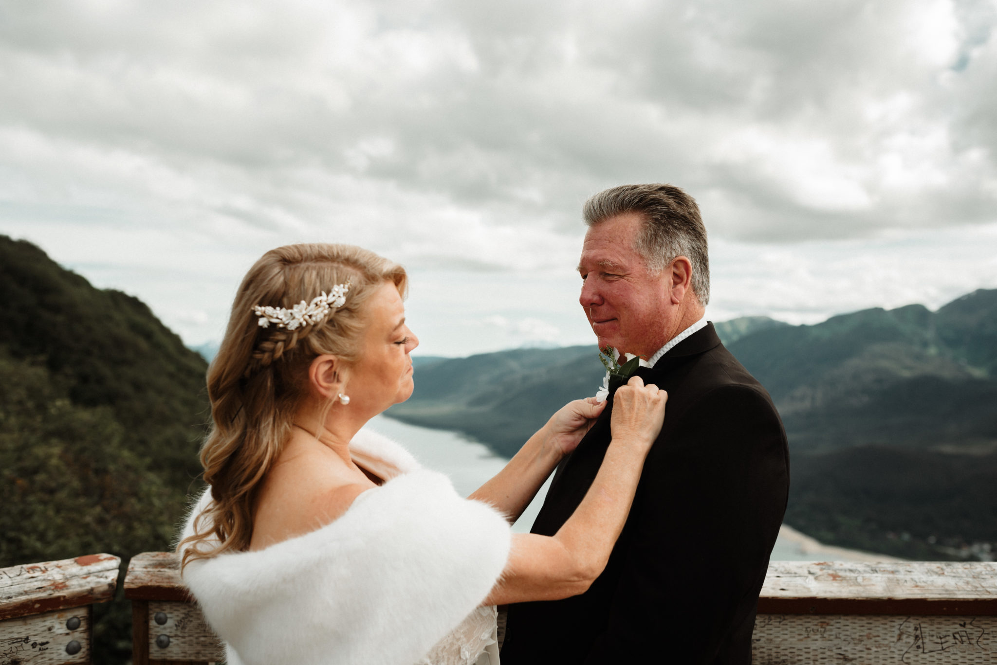 Alaska Mountaintop Elopement | Pam and Greg | Juneau, Alaska ...